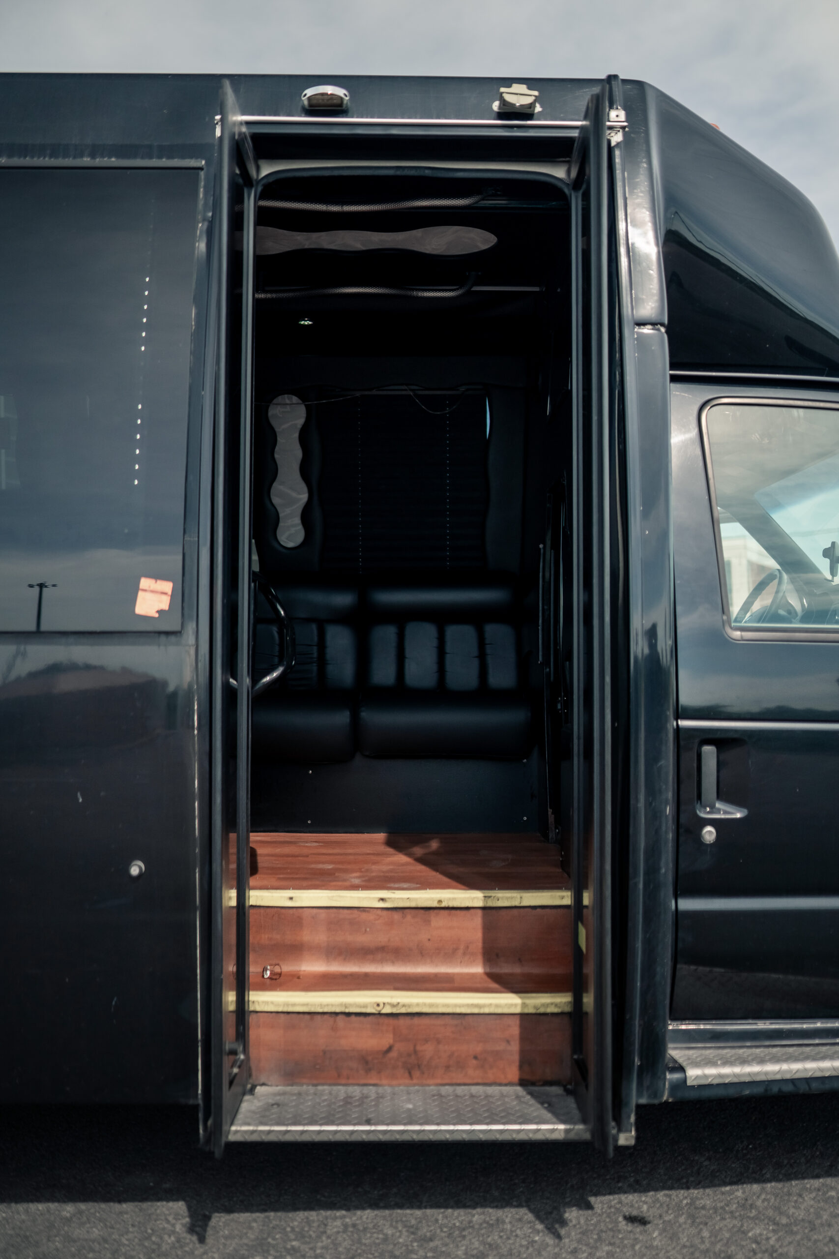 Ford E450 Black (Party Bus) - Link Limousines