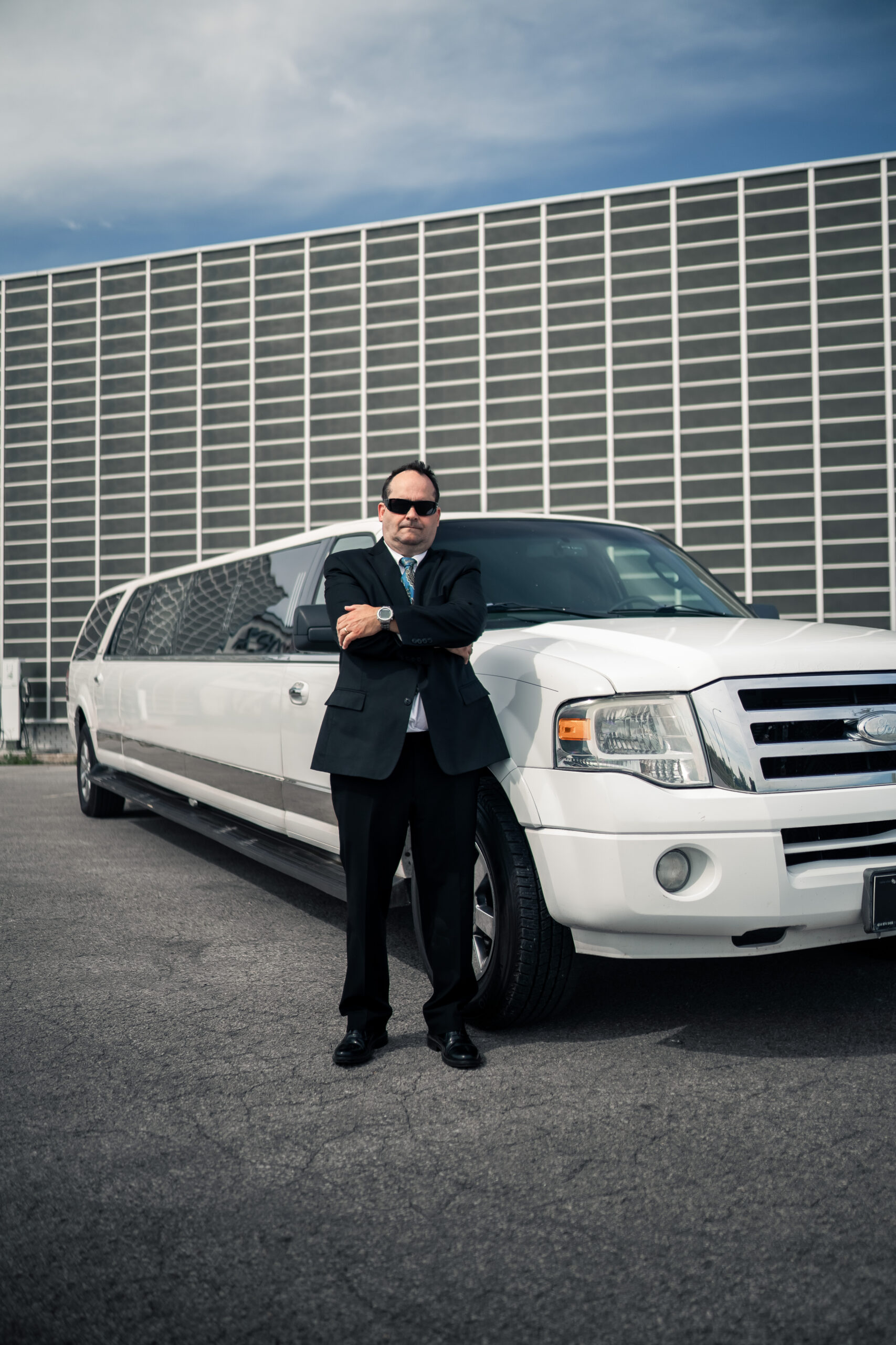 Ford Expedition Stretch Limo - Link Limousines