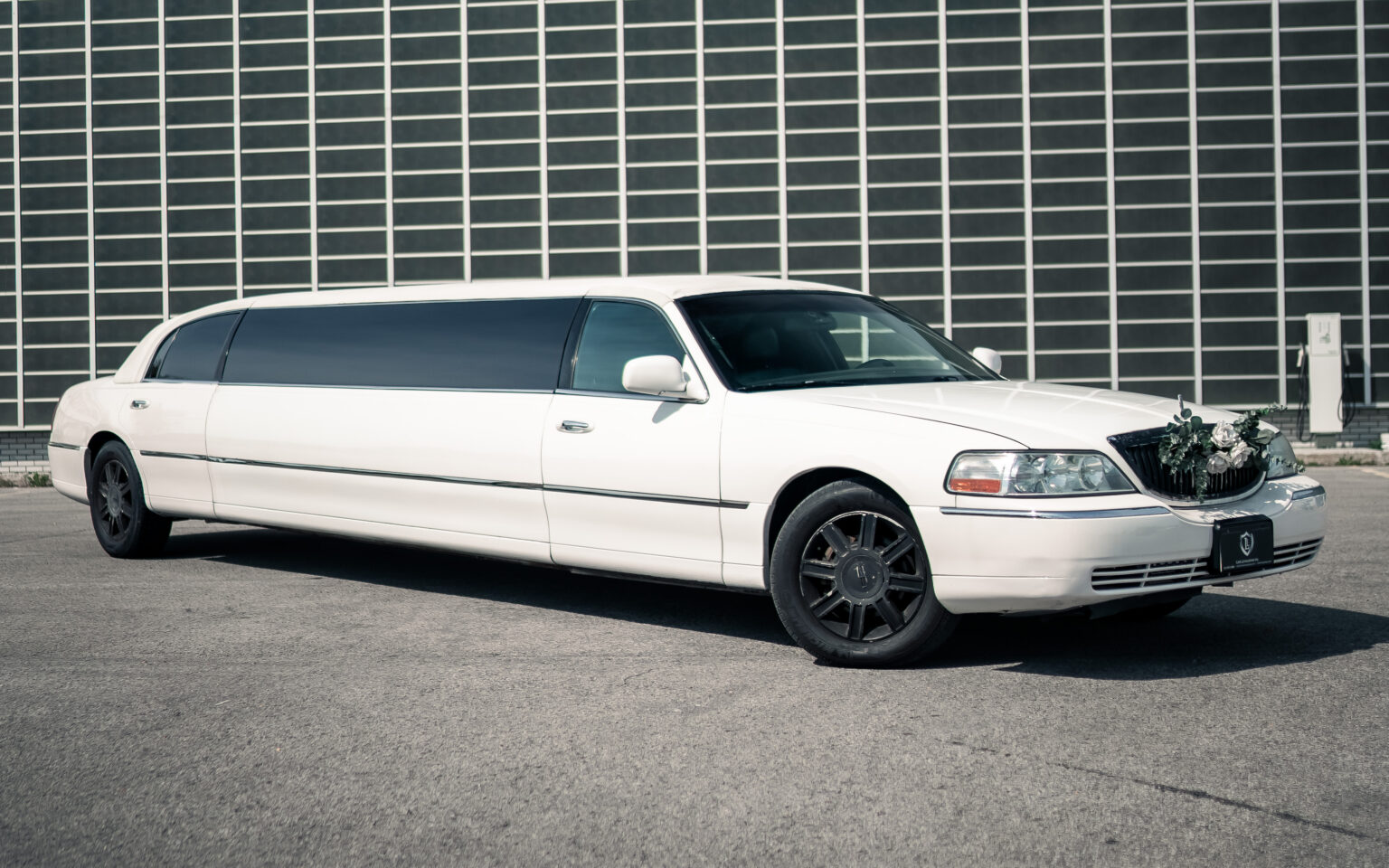 Lincoln Town Car - Link Limousines
